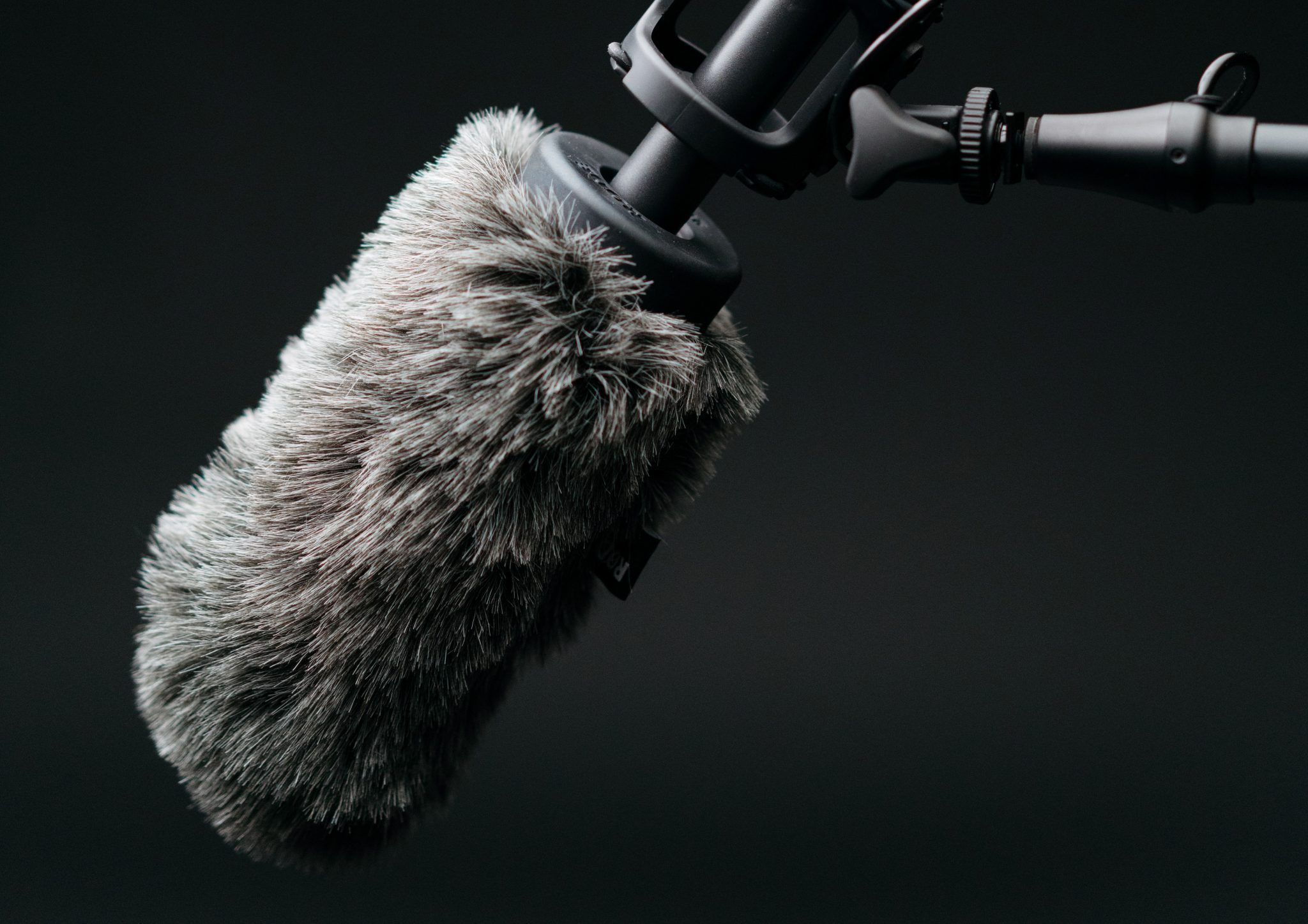 Above The Line Vs Below The Line Marketing [Infographic] | Koozai